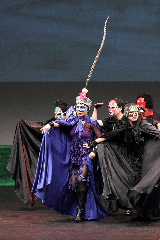 Lisa Chi (Vice Director) – Sydney Chinese Dance Group